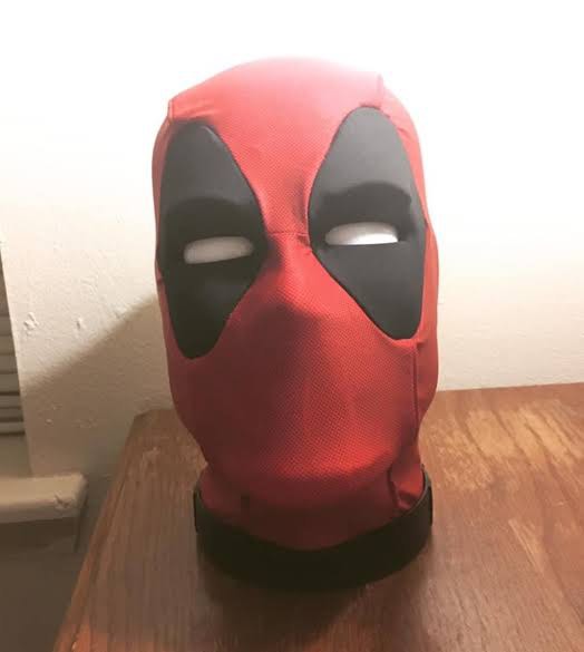 Marvel Legends Series Deadpool's Premium Interactive Head Toy, Hobbies ...