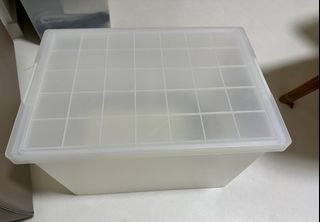 MUJI Dust Box with Lid & Wheels, Furniture & Home Living, Cleaning ...