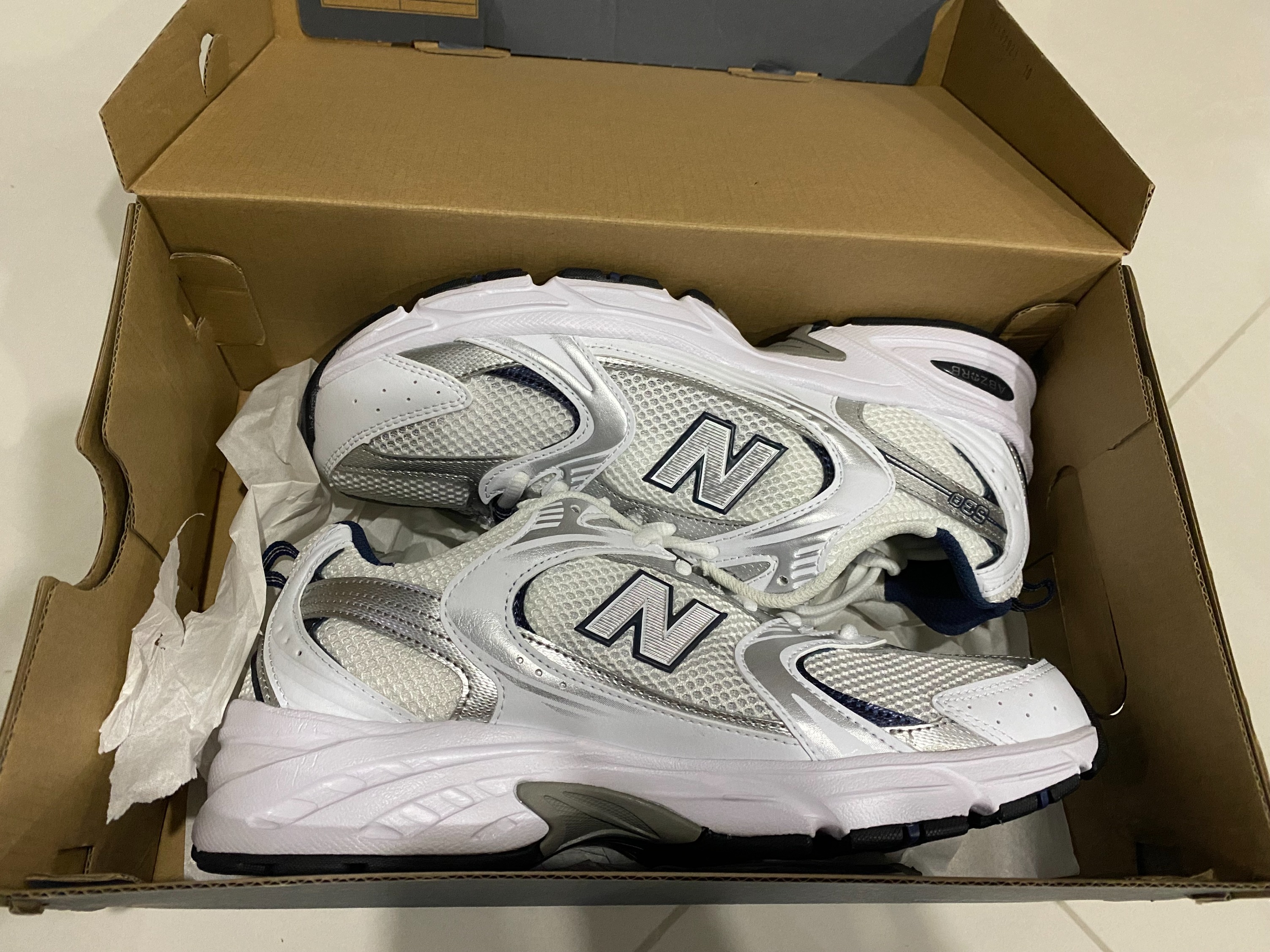 New Balance, Luxury, Sneakers & Footwear on Carousell