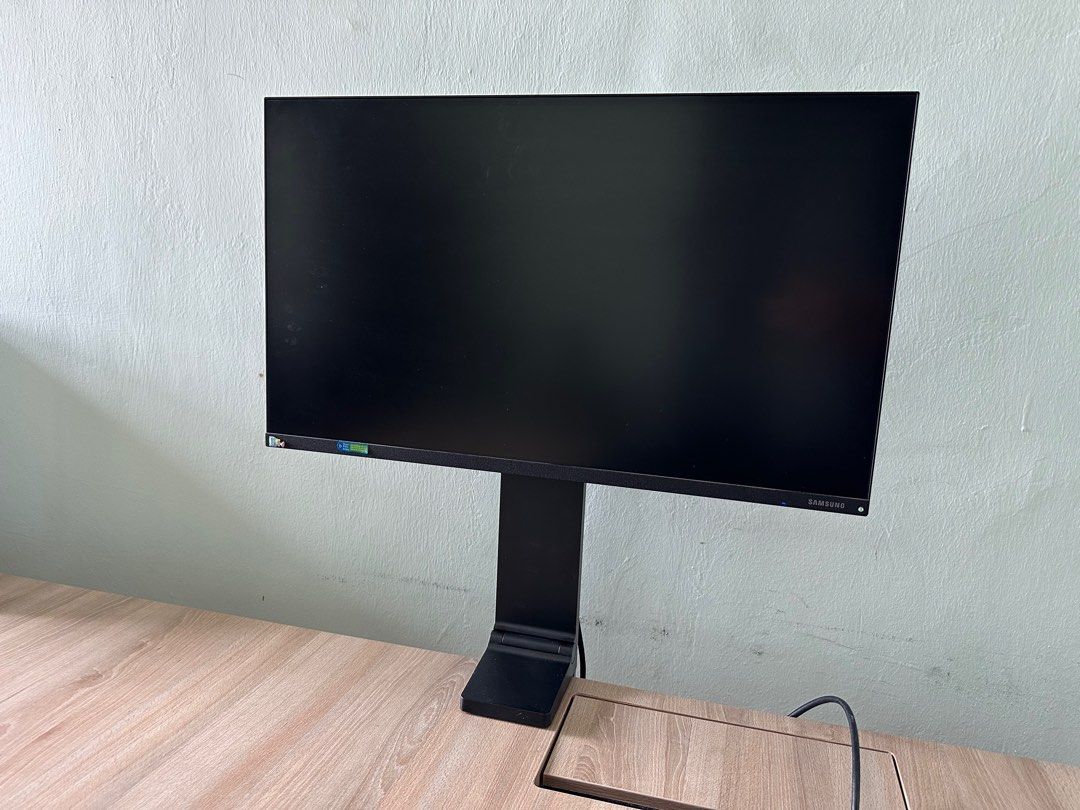 Samsung 27” Space Monitor Desk Clamp Style, Computers & Tech, Parts ...