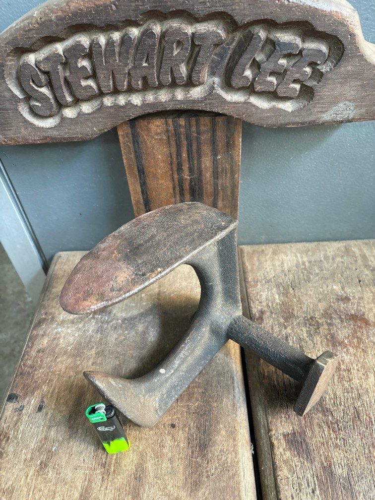 Antique cast iron 3- arm cobblers / shoemakers anvil last, Hobbies ...