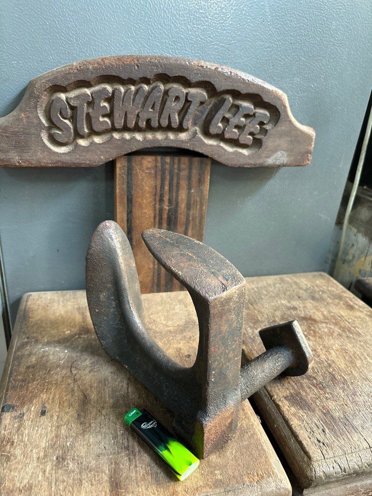 Antique cast iron 3- arm cobblers / shoemakers anvil last, Hobbies ...