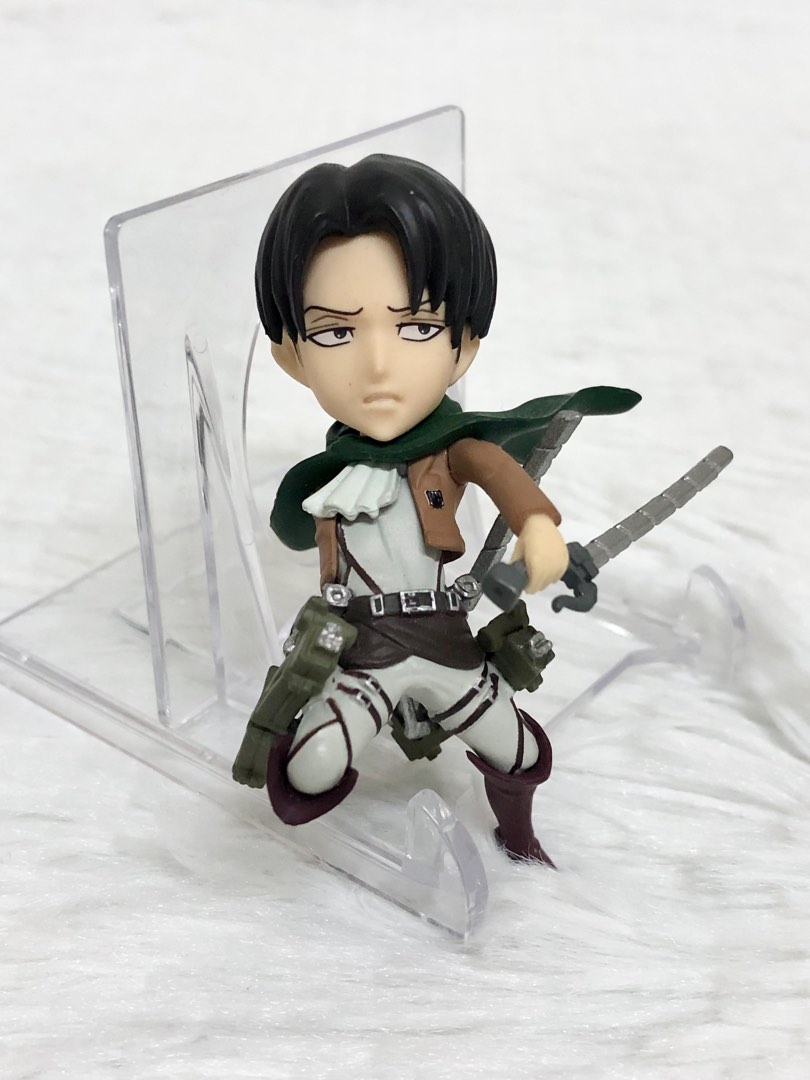 Attack on Titan Shingeki no Kyojin Levi Ackerman World Collectible ...