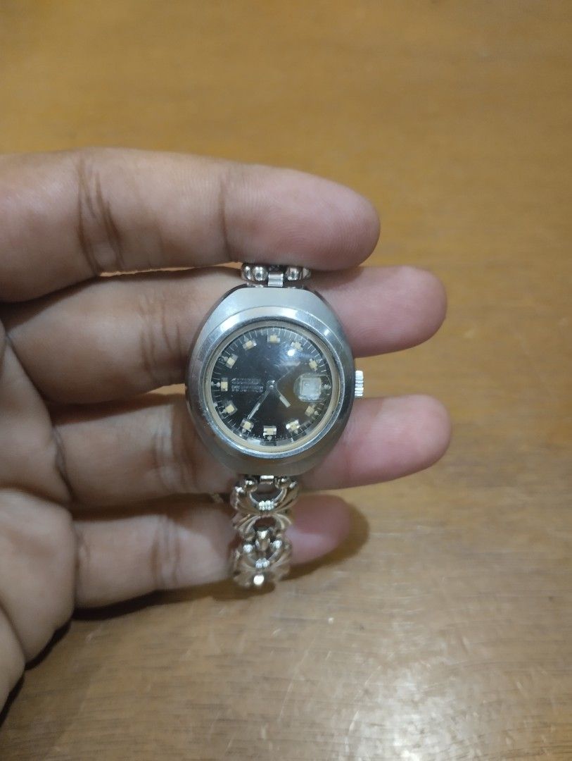 Citizen date star custom automatic, Women's Fashion, Watches ...