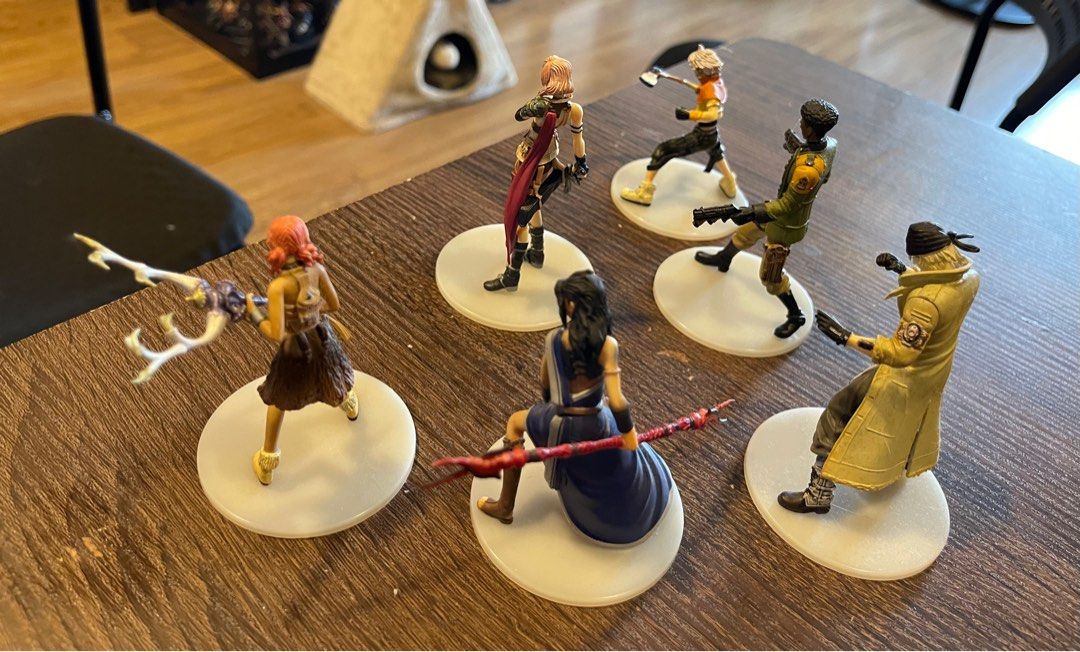 Final Fantasy XIII Elixir Trading Art Mini Figure with drinking cans ...