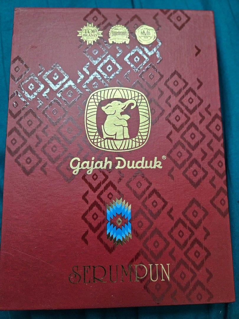 Gajah duduk serumpun, Men's Fashion, Muslim Wear, Sarong on Carousell