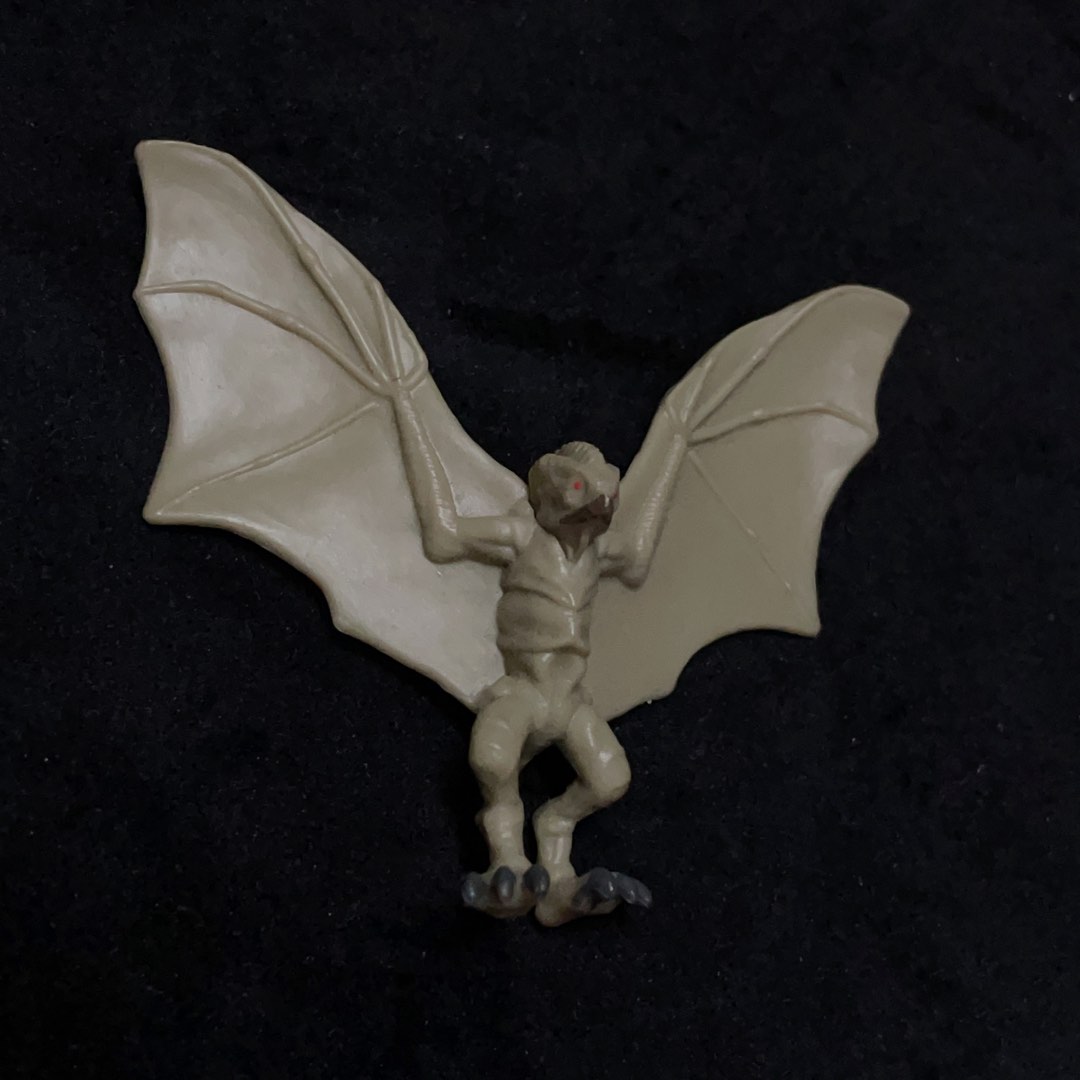 Godzilla vs Kong哥吉拉對金剛的地獄鷹hellhawk ToysRUs玩具反斗城@qc921, 書籍、休閒與玩具, 玩具、公仔 ...