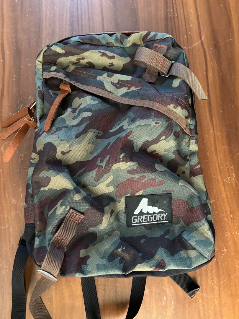 Gregory day pack, 男裝, 袋, 背包 - Carousell