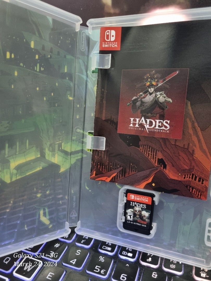 HADES / NINTENDO SWITCH, Video Gaming, Video Games, Nintendo on Carousell