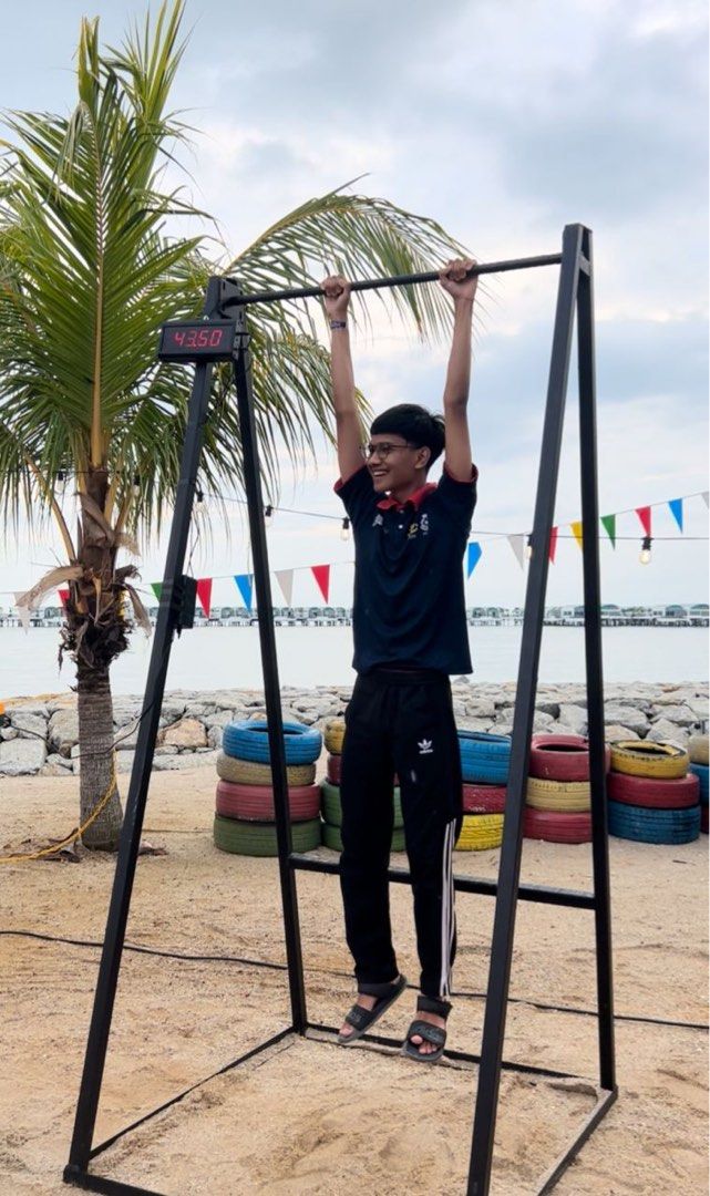 Hangman Challenge, Sports Equipment, Exercise & Fitness, Weights & Dumbells on Carousell