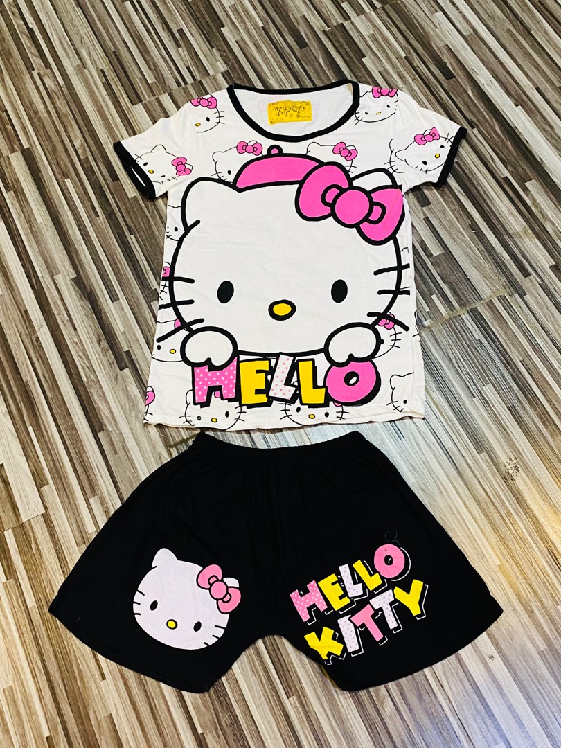 Hello Kitty Sets, Bayi & Anak, Lainnya di Carousell