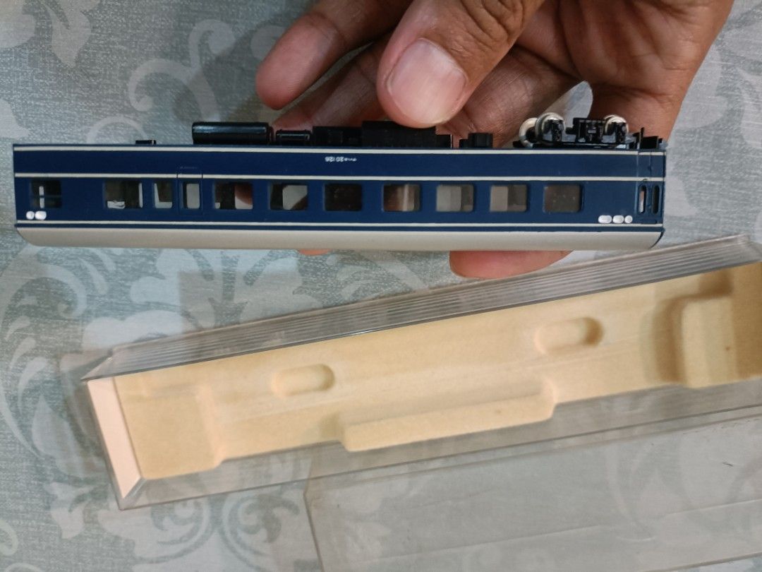 Japan Kato 506 train, Hobbies & Toys, Toys & Games on Carousell