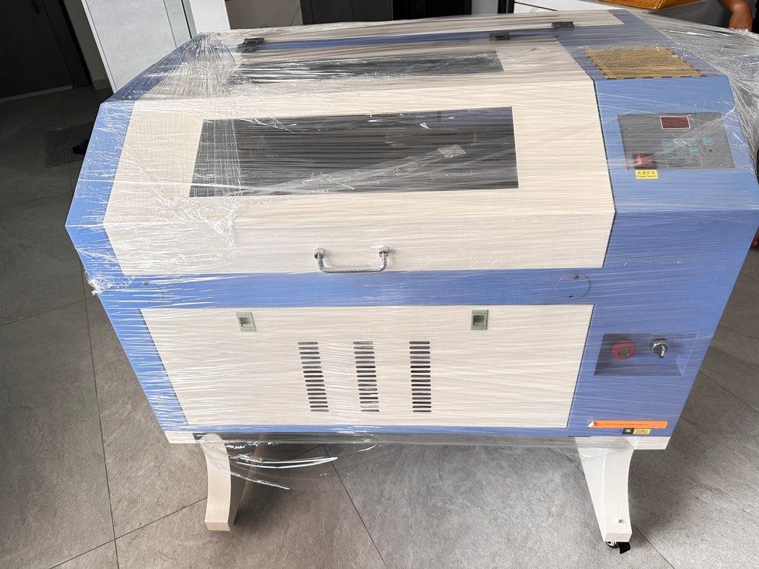 laser engraving machine, Hobbies & Toys, Stationery & Craft, Other ...