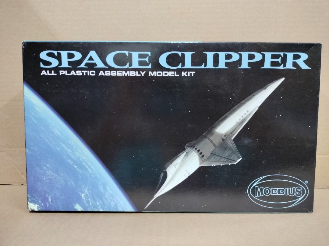 Moebius Models 20012 1:144 A Space Odyssey: Space Clipper Orion ...