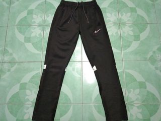 Seluar Nike academy dri- fit, Men's Fashion, Bottoms, Joggers on Carousell