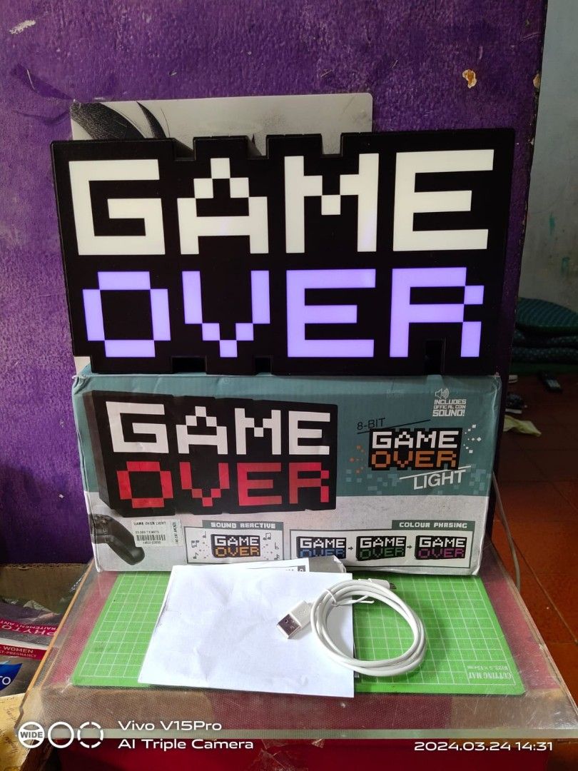 Paladone Game Over 8-Bit Pixel Logo Light &Sound, Barang Yang Dicari di ...