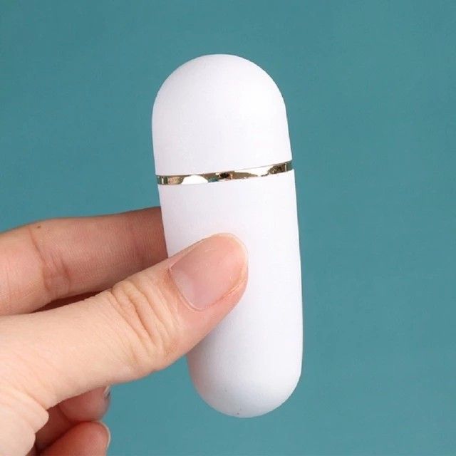 Roller Bola Batu Vulkanik Penyerap Minyak Wajah lebih hemat dari kertas ...