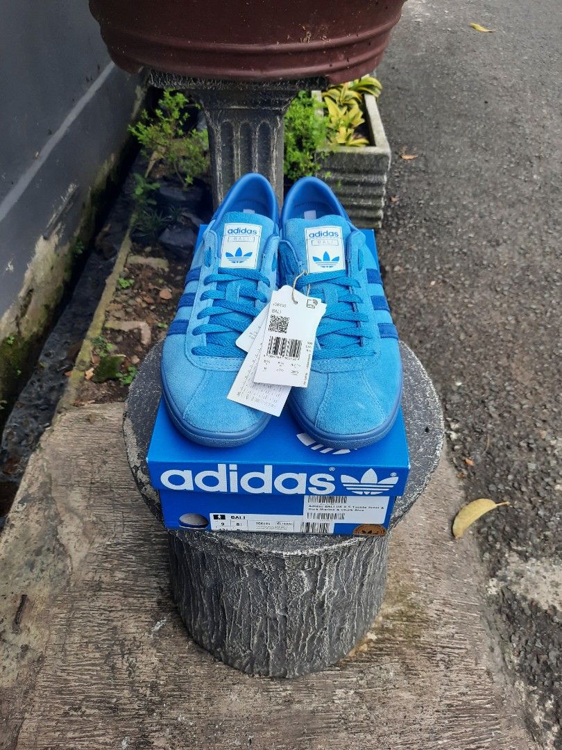 Sepatu Adidas Bali Indonesia Island Series Original, Fesyen Pria ...