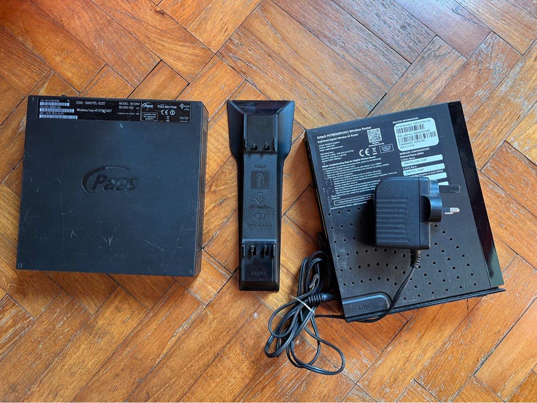 Singtel Router, Computers & Tech, Parts & Accessories, Networking on ...