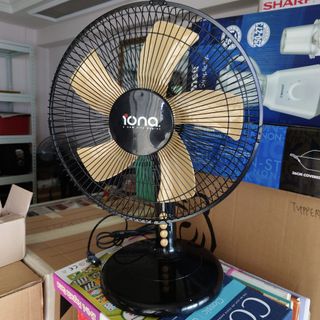 KDK 12" Table fan with YURAGI mode and remote function, Furniture ...