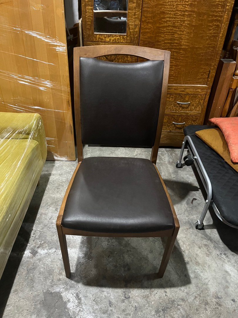 TOYO Furniture accent chair, Furniture & Home Living, Furniture, Chairs ...