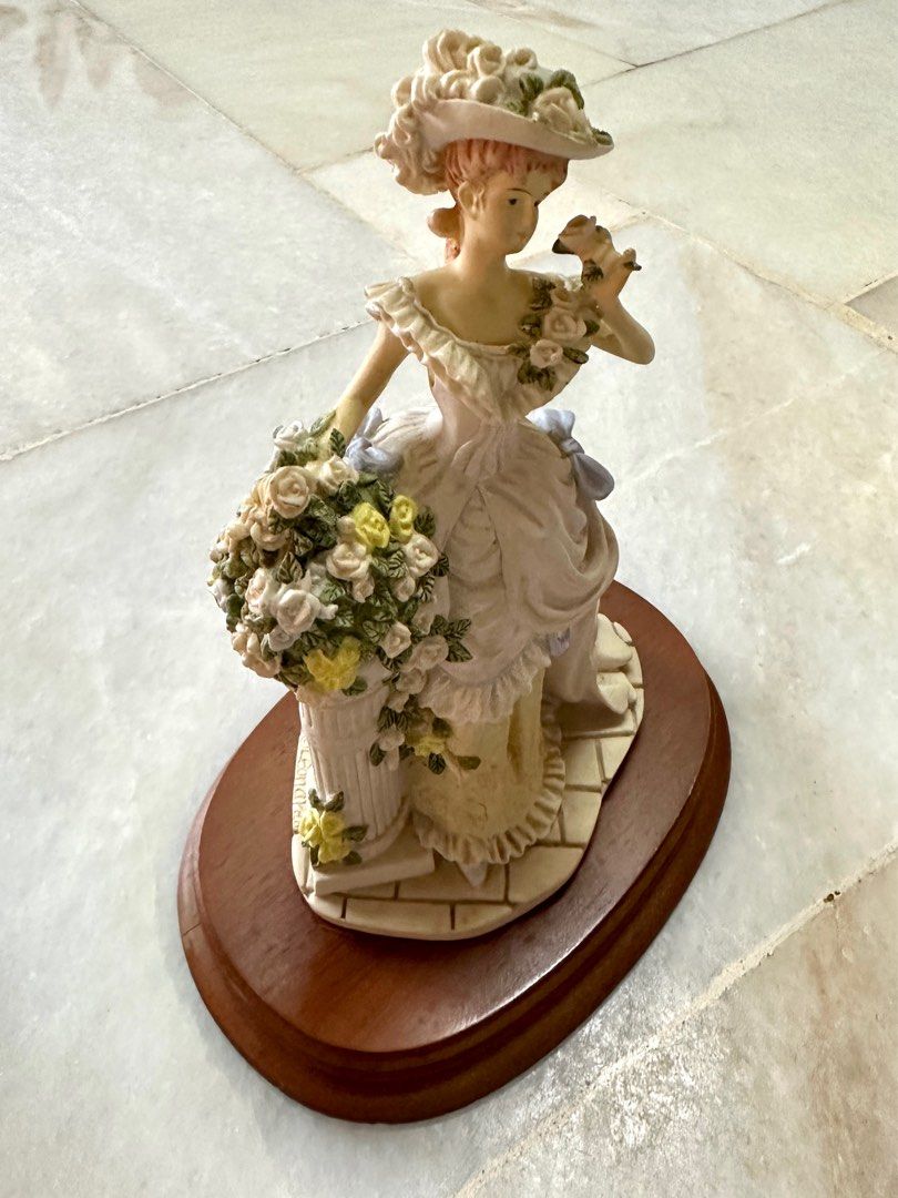 Vintage The Leonardo Collection Figure, Furniture & Home Living, Home ...