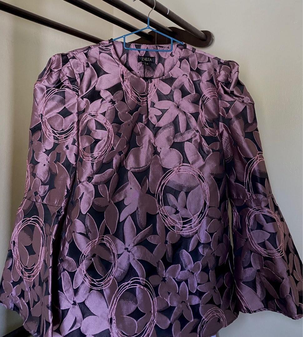 Zalia brocade kurung (2021 Raya collection ), Women's Fashion, Muslimah ...