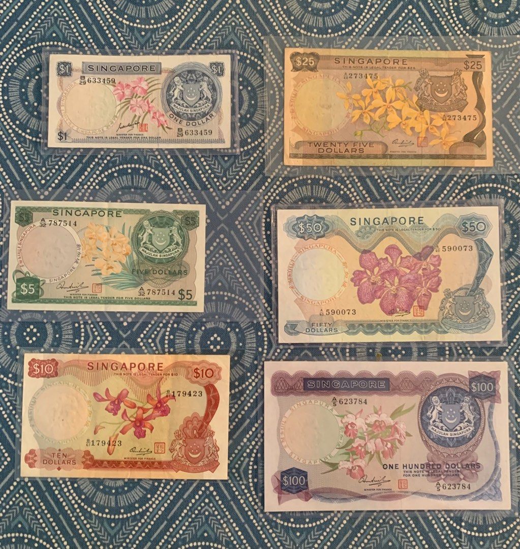 A set of Orchid Banknotes from $1 Goh Keng Swee signature and the $5 ...