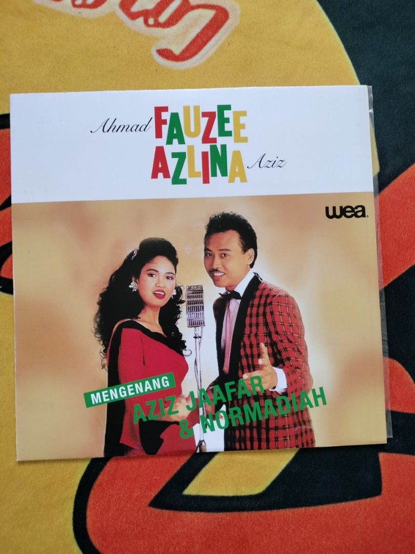 Ahmad Fauzee Azlina Aziz Piring Hitam, Hobbies & Toys, Music & Media ...