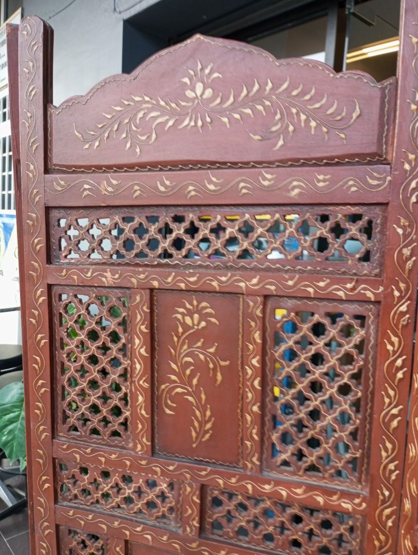 Antique 19th Century IndoChine Carved Wood Room Dividers | Pembahagi ...
