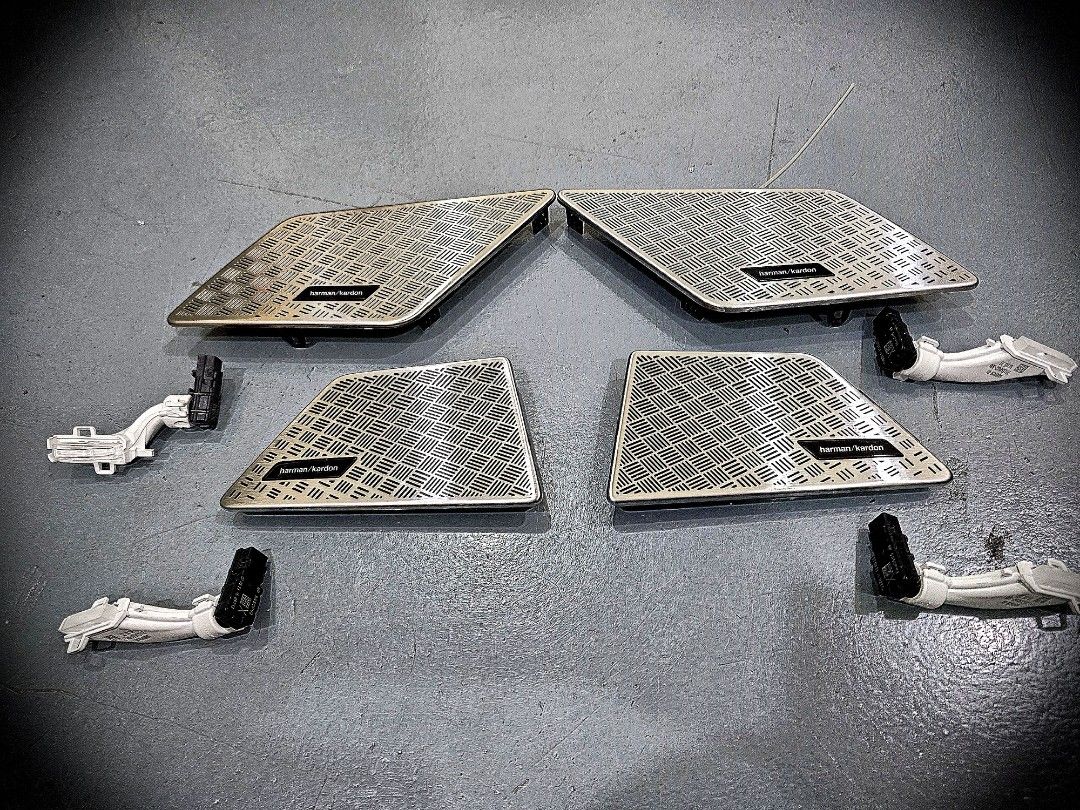 BMW U11 X1 /U12 X2 /U06 Harkon Kardon Tweeter Cover Only for 4 doors optional LED, Car ...