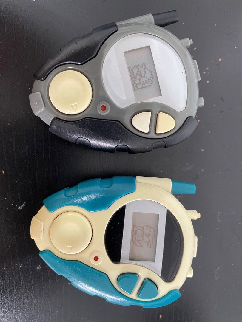 Digivice version 1 US, Hobbies & Toys, Toys & Games on Carousell
