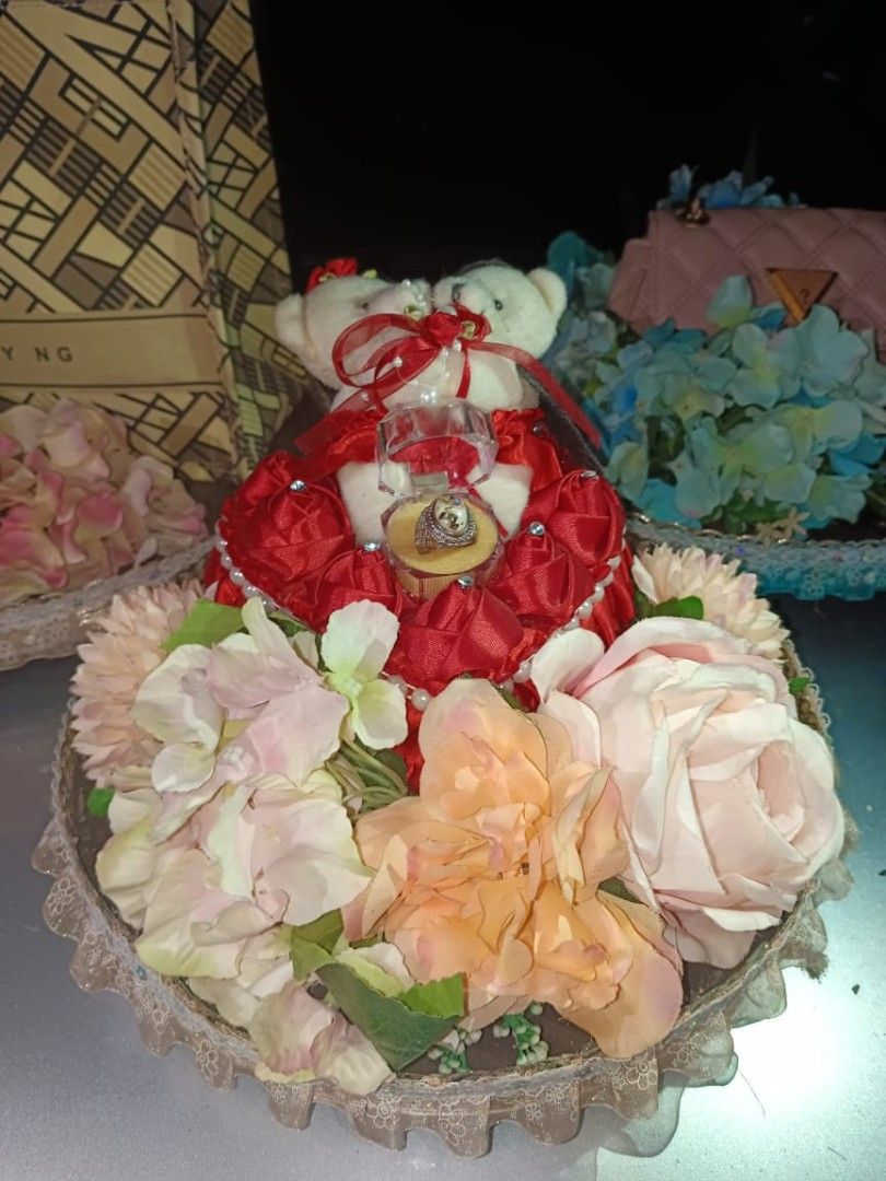 Dulang Hantaran, Hobbies & Toys, Stationery & Craft, Occasions & Party ...