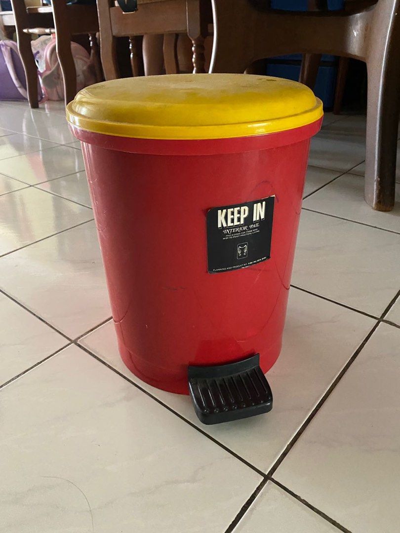 Dusbin with pedal, Furniture & Home Living, Cleaning & Homecare ...