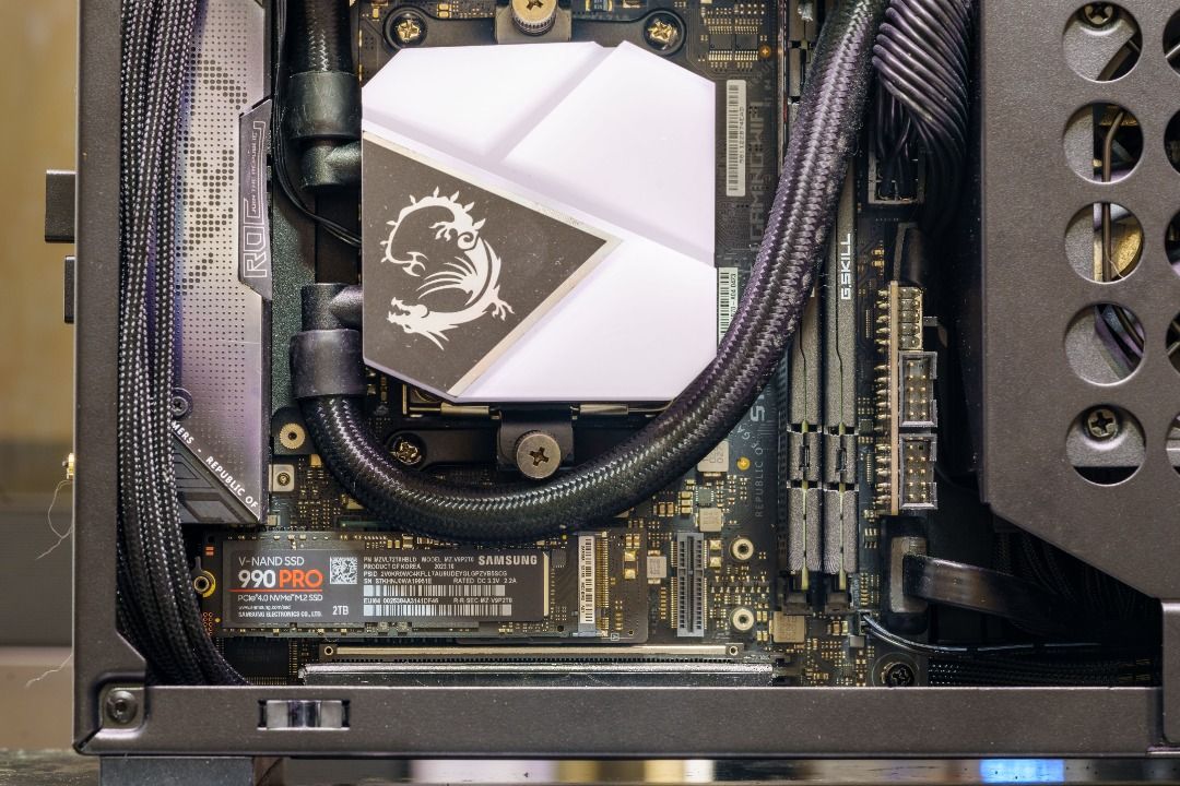 ITX PC with RTX 4090 and Ryzen 7950X in Dan A4-H20, Computers & Tech ...