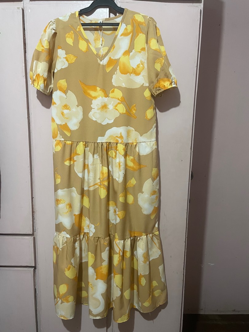 Korean floral dress, Women's Fashion, Dresses & Sets, Dresses on Carousell