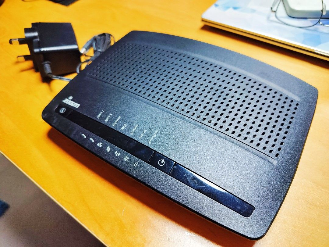 MAXIS Fibre Internet Router, Computers & Tech, Parts & Accessories ...