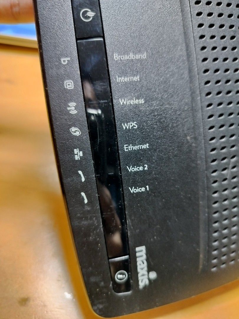 MAXIS Fibre Internet Router, Computers & Tech, Parts & Accessories ...