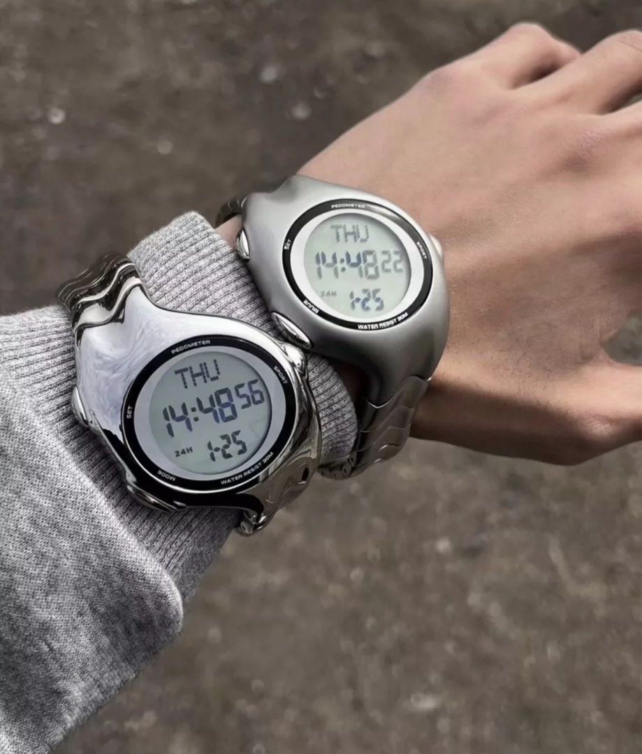Nike Vintage Triax Watch Digital Benly Design Pre Order, Men's Fashion ...