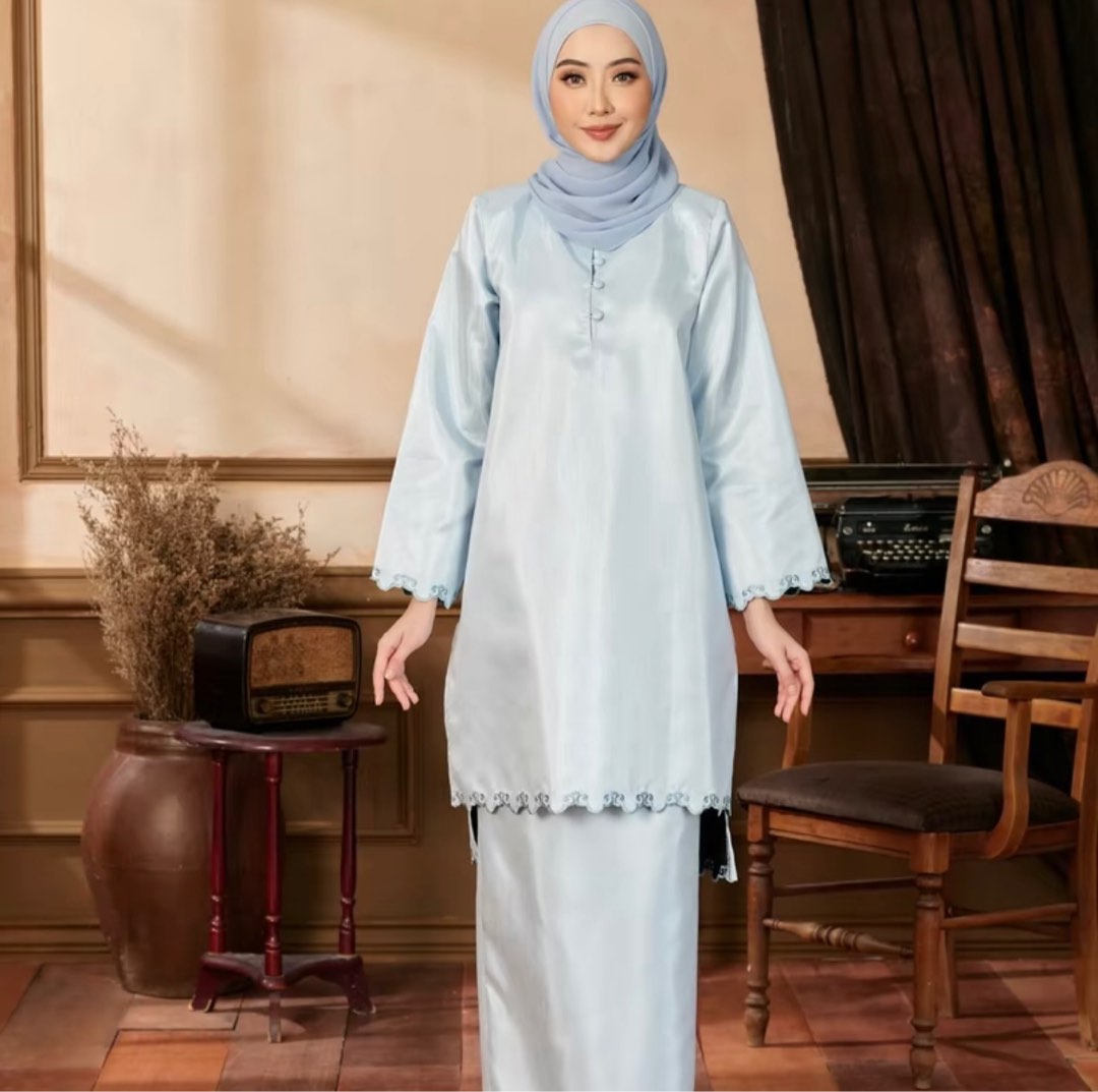 QAAMNIE Nirmala Kurung, Women's Fashion, Muslimah Fashion, Baju Kurung ...