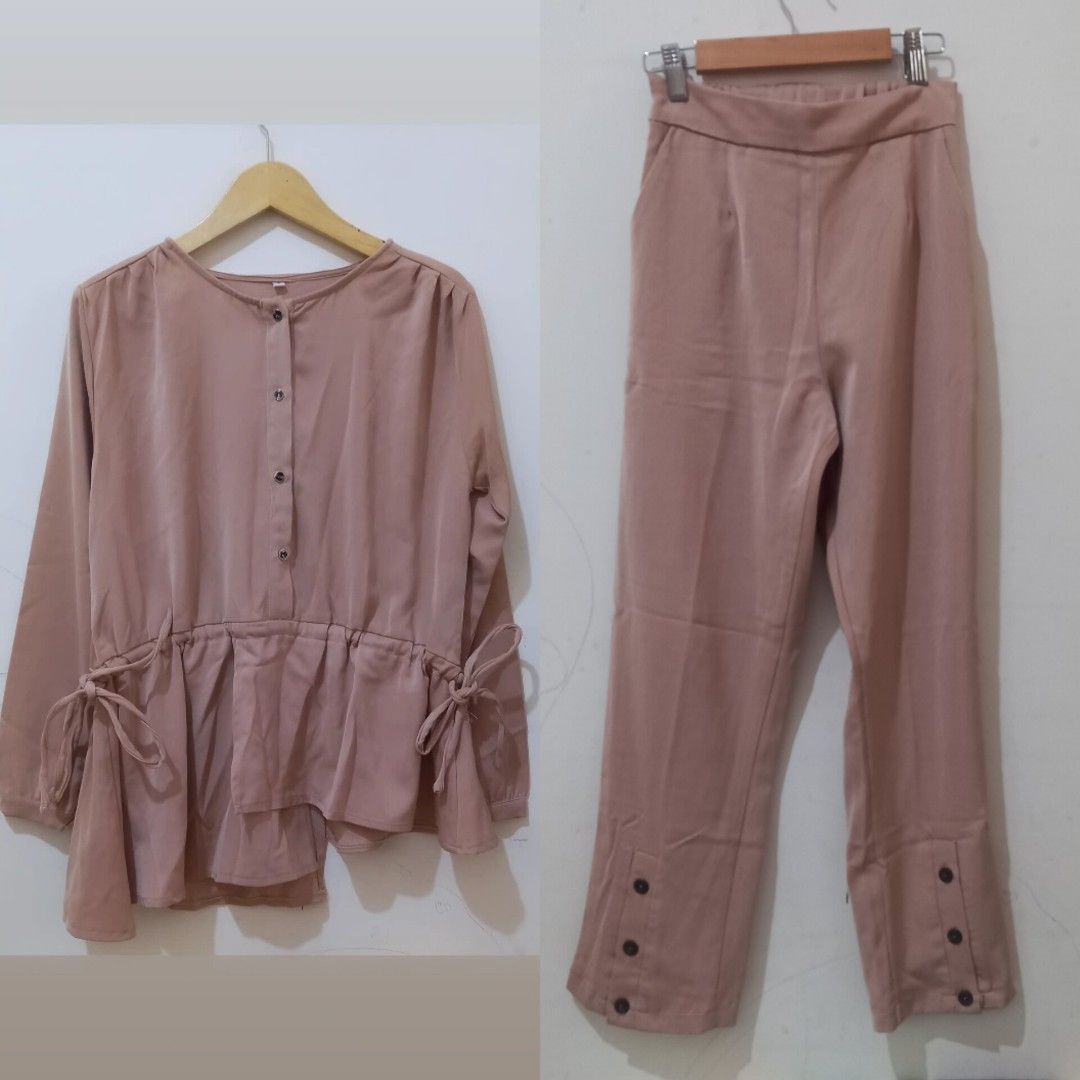 Satcel coksu griya baru plus hijab, Fesyen Wanita, Pakaian Wanita ...