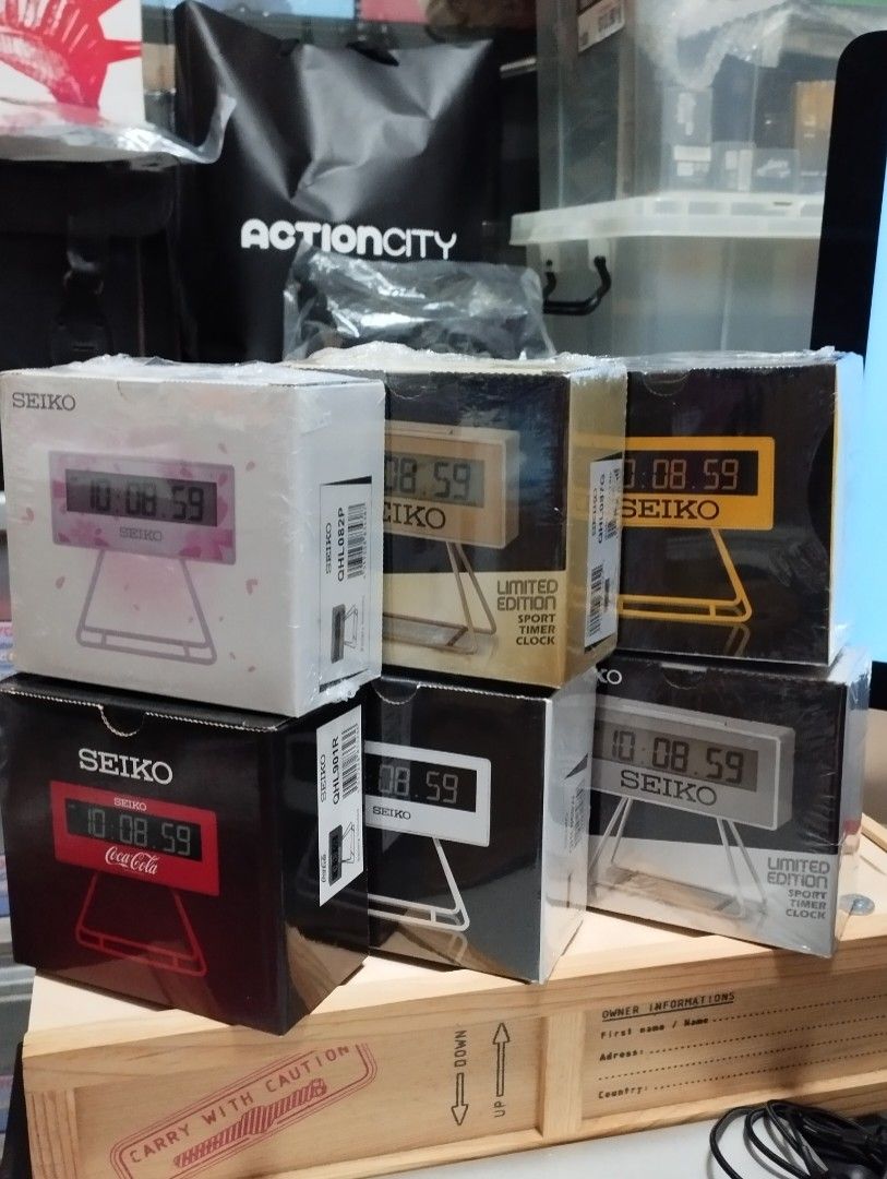 Seiko marathon alarm clock, Furniture & Home Living, Home Decor, Clocks ...