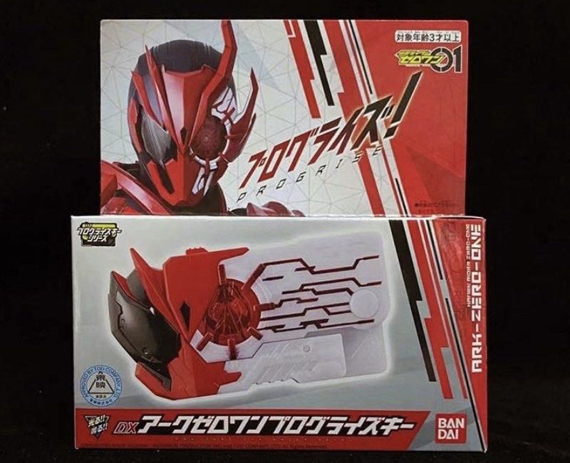 全新未開 DX Ark Zero One Progrise Key, 興趣及遊戲, 玩具 & 遊戲類 - Carousell