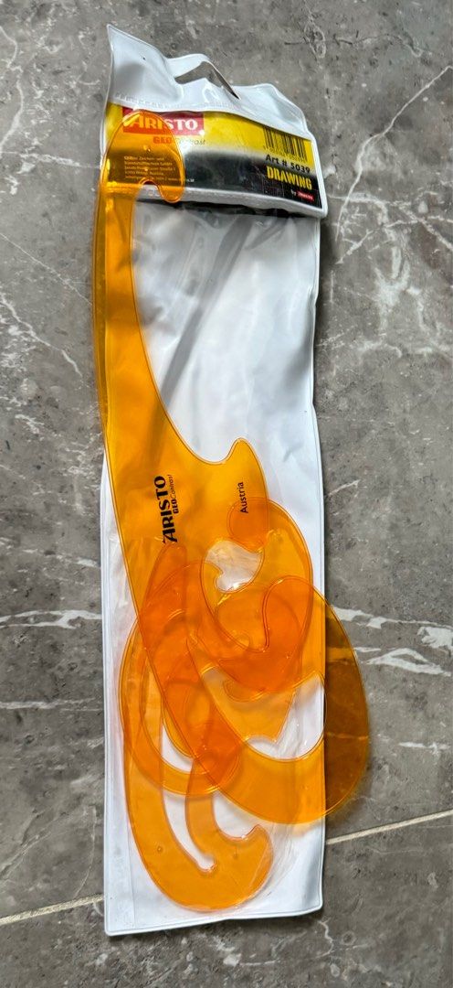 Aristo curve ruler set (art friend), Hobbies & Toys, Stationery & Craft ...