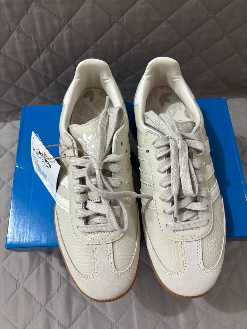 Authentic Samba OG Shoes, Women's Fashion, Footwear, Sneakers on Carousell