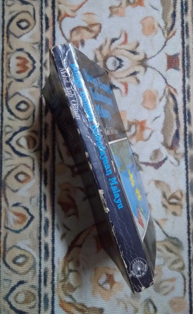 Bunga Rampai Kebudayaan Melayu, Hobbies & Toys, Books & Magazines ...