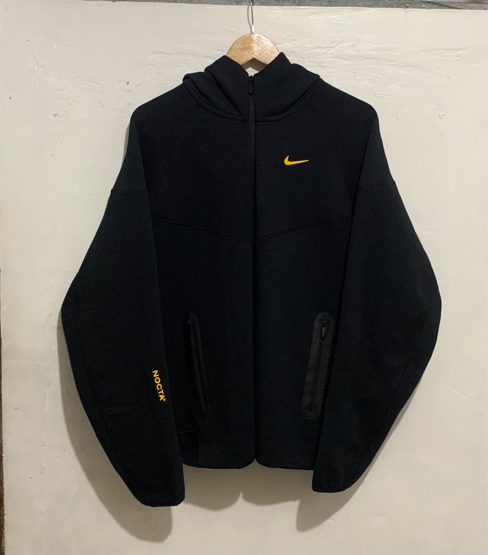 Drake X Nocta Tech Fleece XL, Men's Fashion, Coats, Jackets and ...