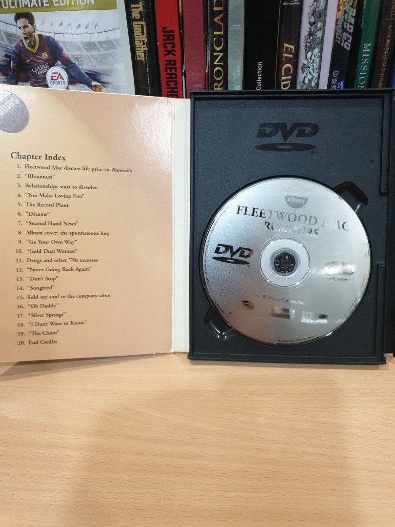 Fleetwood Mac DVD, Hobbies & Toys, Music & Media, CDs & DVDs on Carousell
