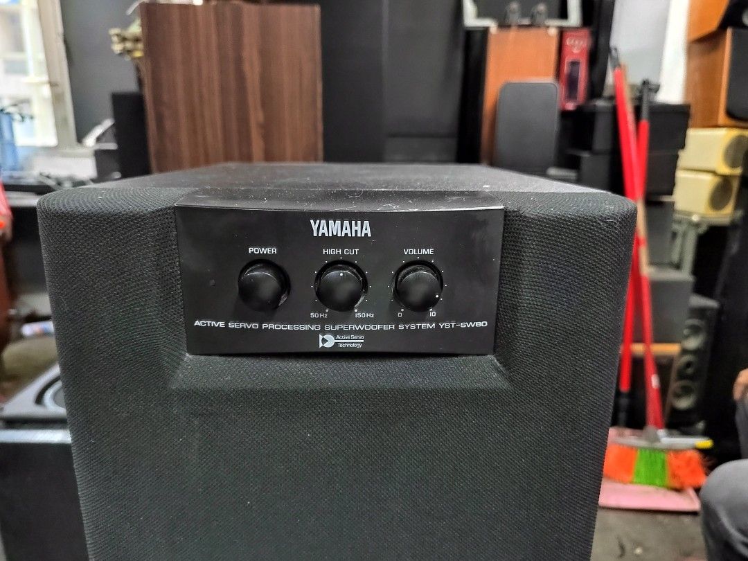 Ku Yamaha subwoofer aktif elok, Audio, Soundbars, Speakers & Amplifiers ...