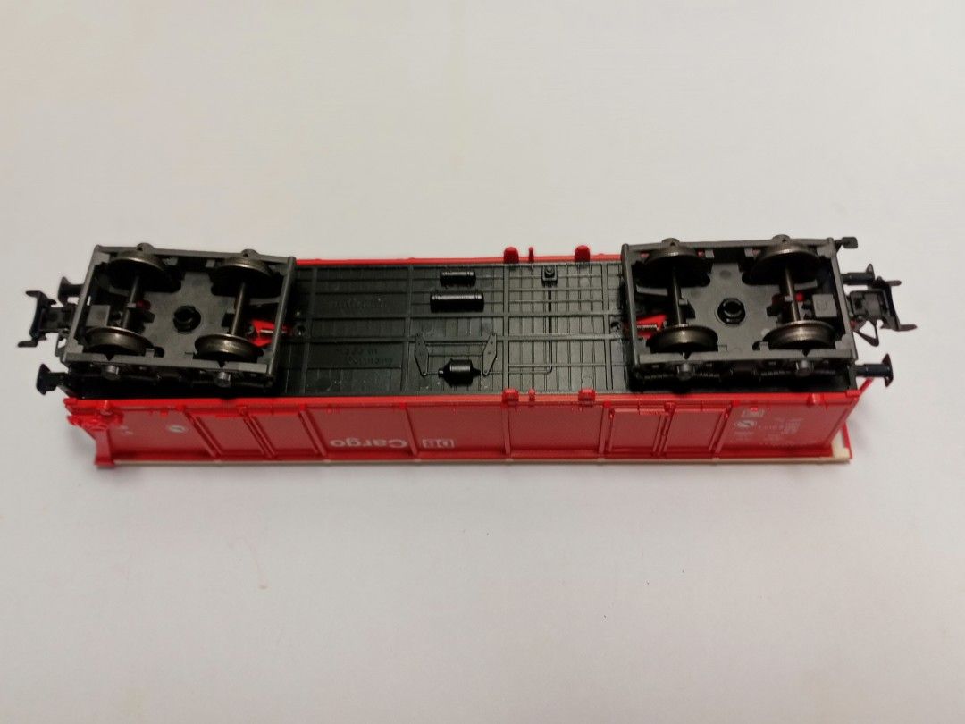 Marklin 47262, HO 1/87 scale DB Cargo Roll Roof Sliding Wagon, Hobbies ...